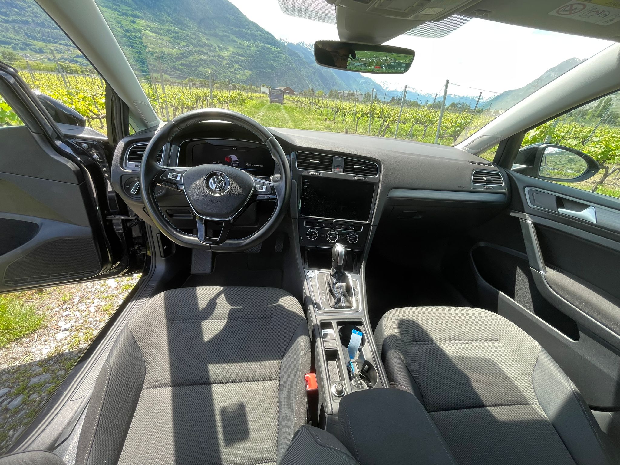 How do CARIFY car subscriptions work » CARIFY
